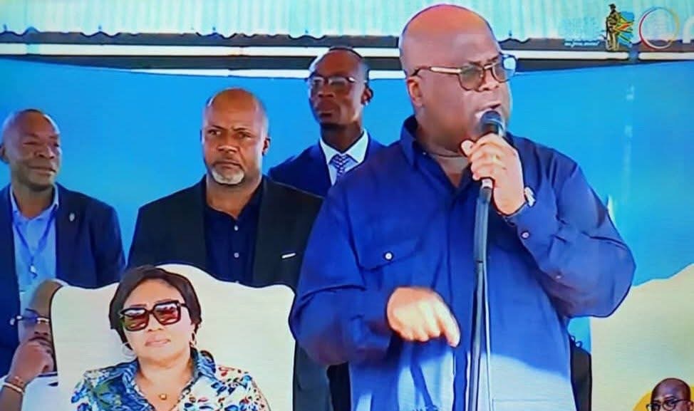 EN TOURNEE DANS LE GRAND KASAÏ : Tshisekedi s’engage à achever la route Kananga-Kalamba-Mbuji ...